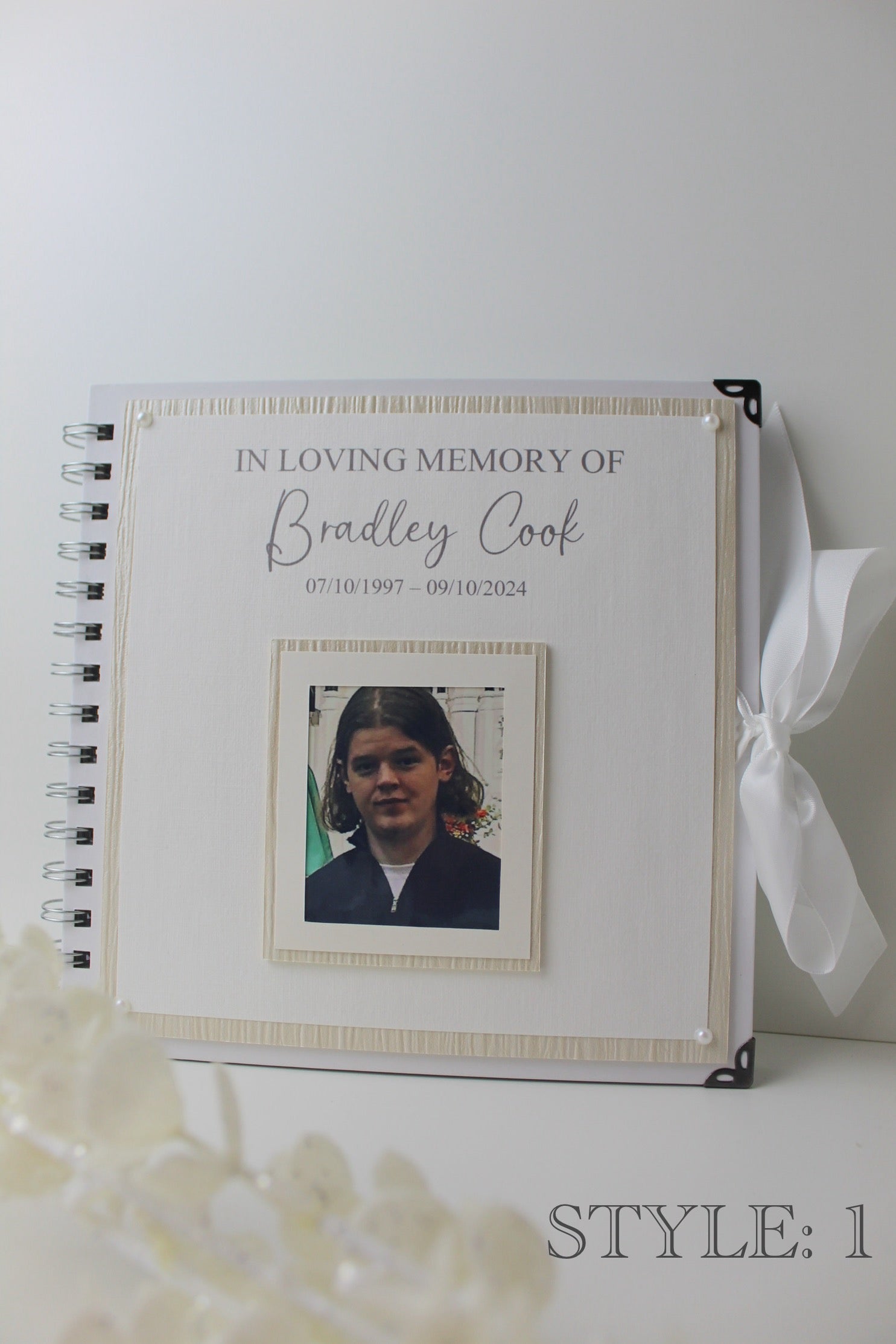 'In Memory Of' Scrapbook – TINKELLO